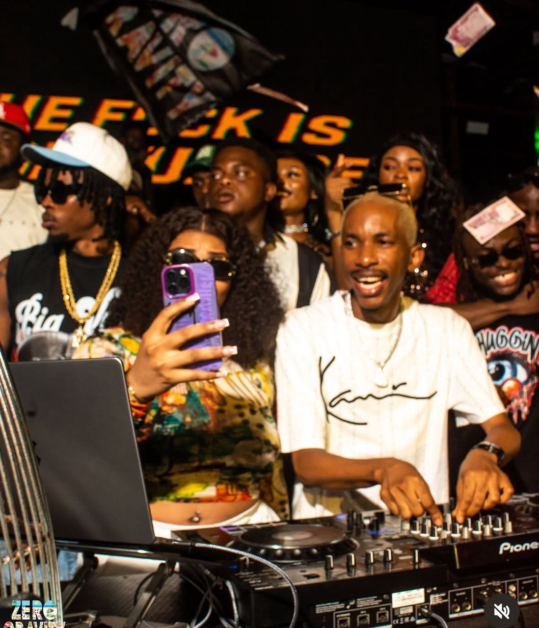 Flenjo | Vacation Saving & Booking