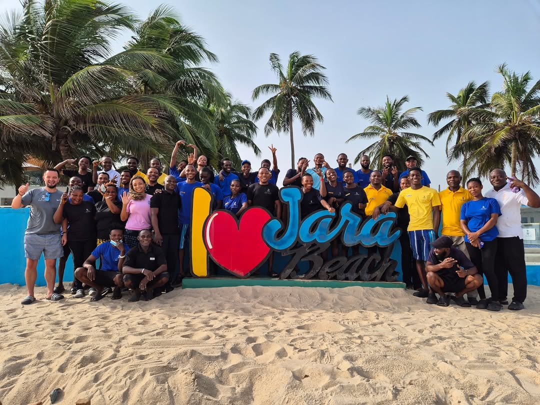 Flenjo | Vacation Saving & Booking